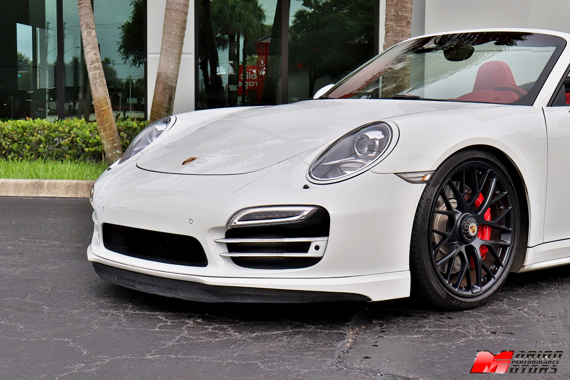 White Porsche 911 Turbo